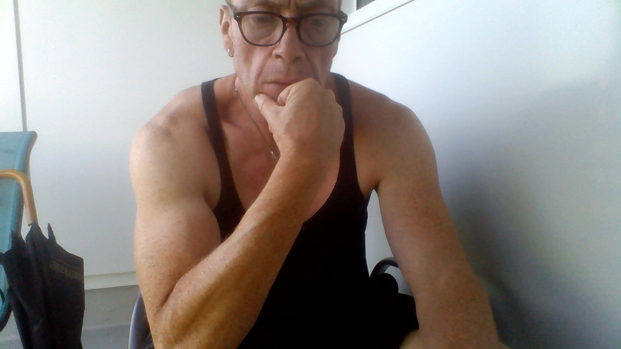 Peter Hinton | SpiderWebShow